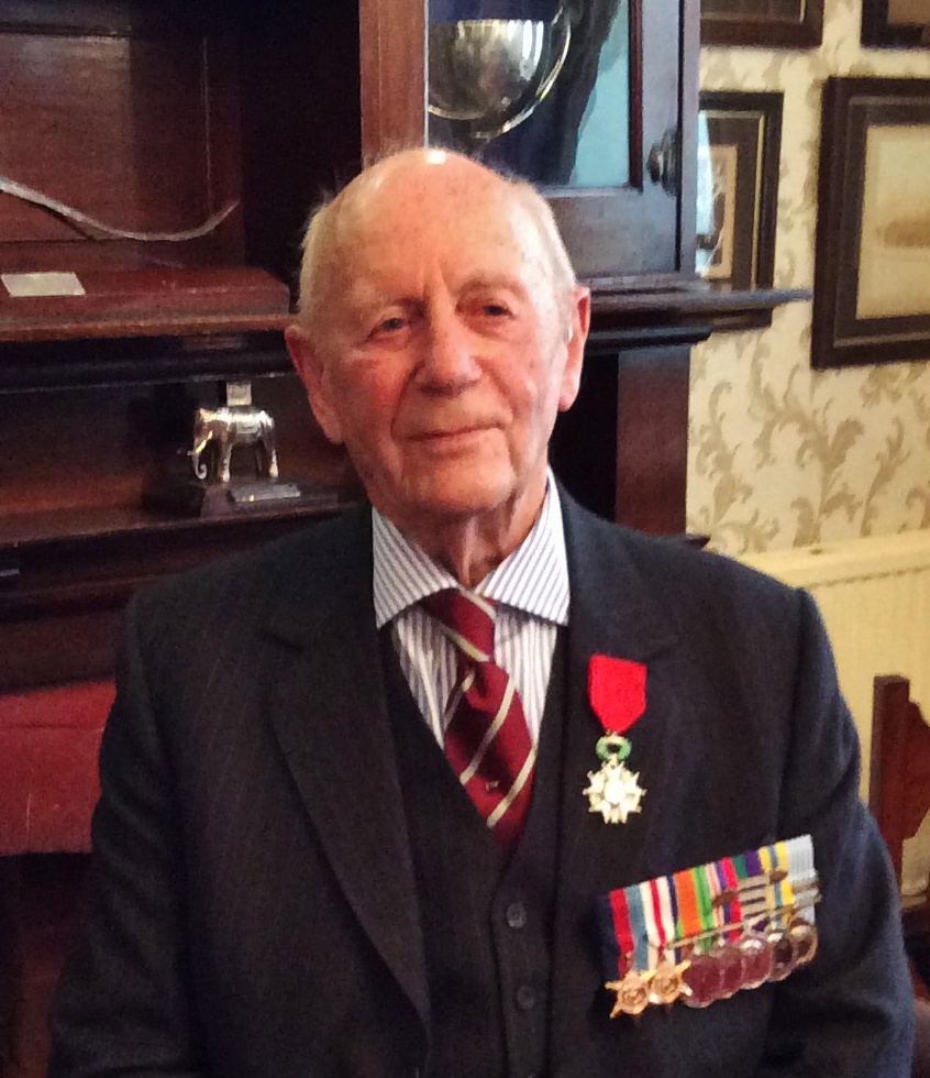 Lt Col (Rtd) Hugh Le Mesurier - The Duke of Wellington's Regiment (West ...